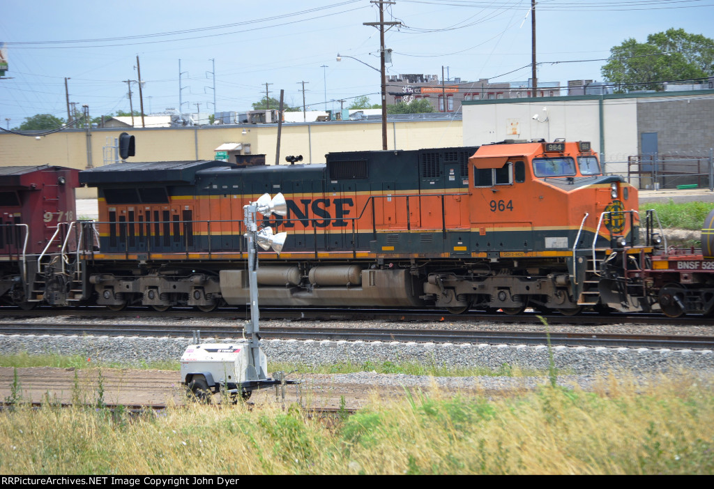 BNSF 964